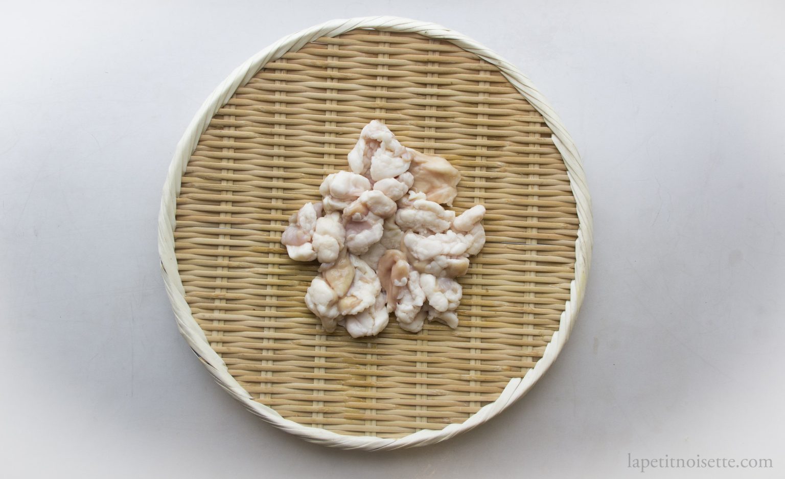 Motsunabe recipe もつ鍋 – The Japanese Food Lab